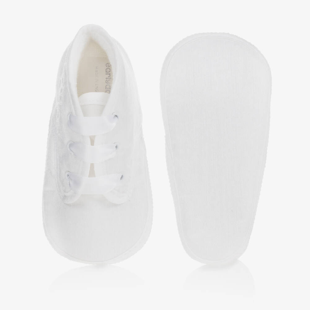 Early Days - White Embroidered Silk Pre-Walker Shoes | Childrensalon