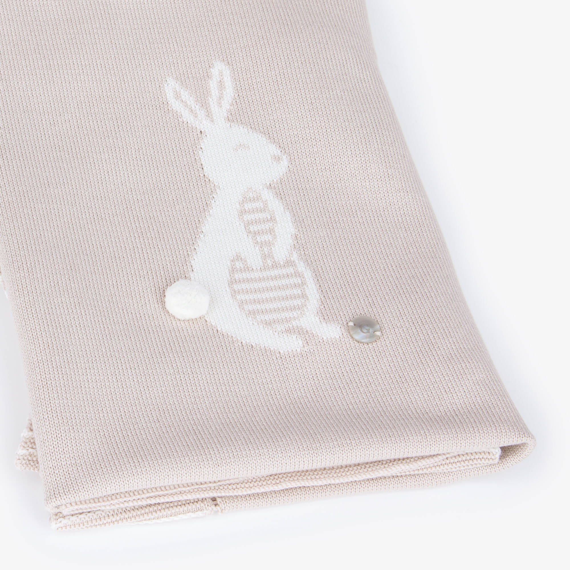 Artesanía Granlei - Beige Blanket with White Bunny Rabbit Intarsia ...