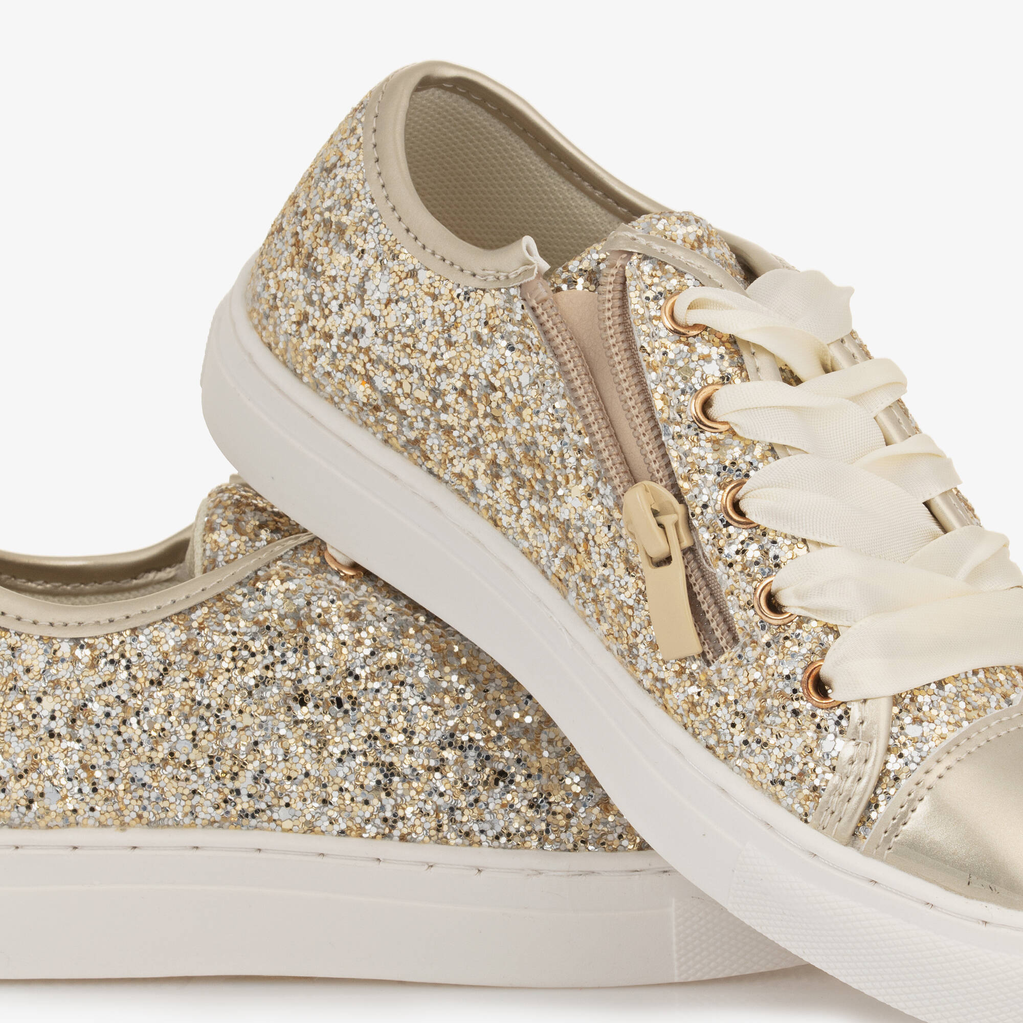 Sevva - Girls Gold Glitter Lace-Up Trainers | Childrensalon